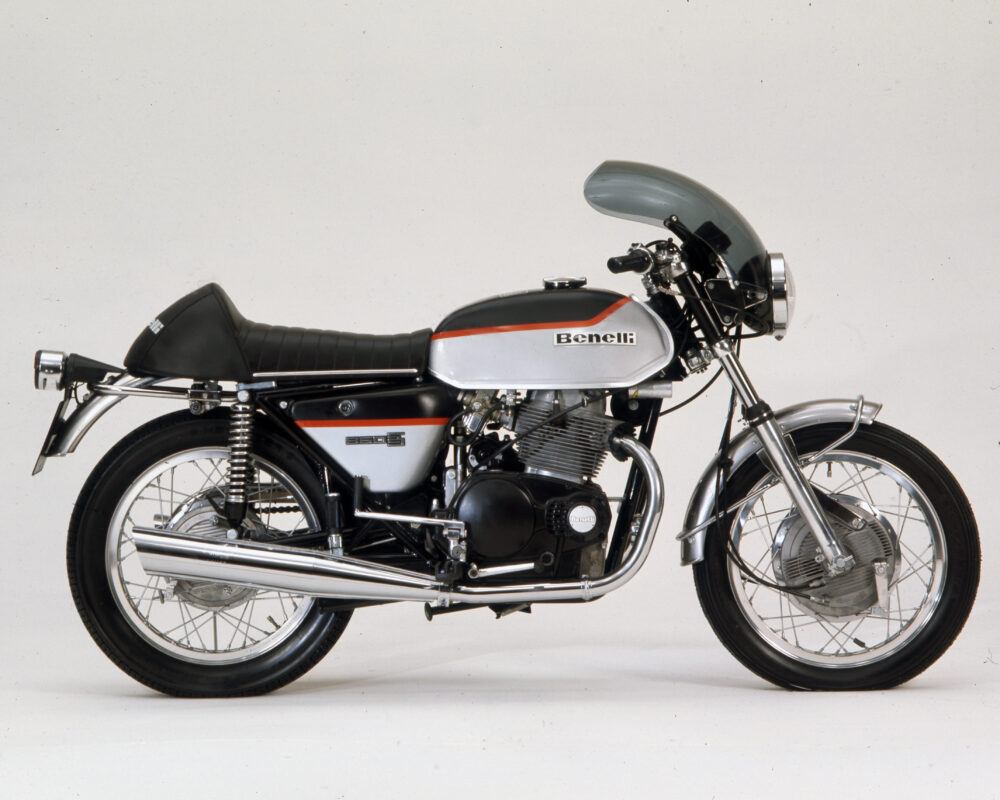 Twins italiens des années 60 | Le Blog Moto Collection