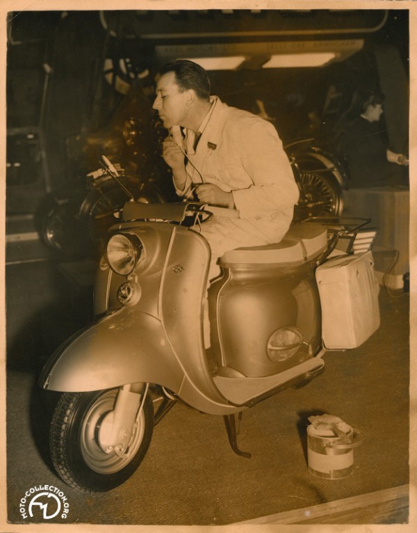 BSA 250 Sunbeam, Triumph 250 Tigress : le twin anglais sur roulettes ...