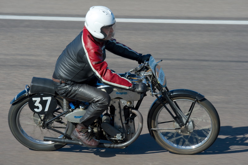 RETRO-NEWS - Moto collection : 2000 motos et un Blog - François-Marie Dumas